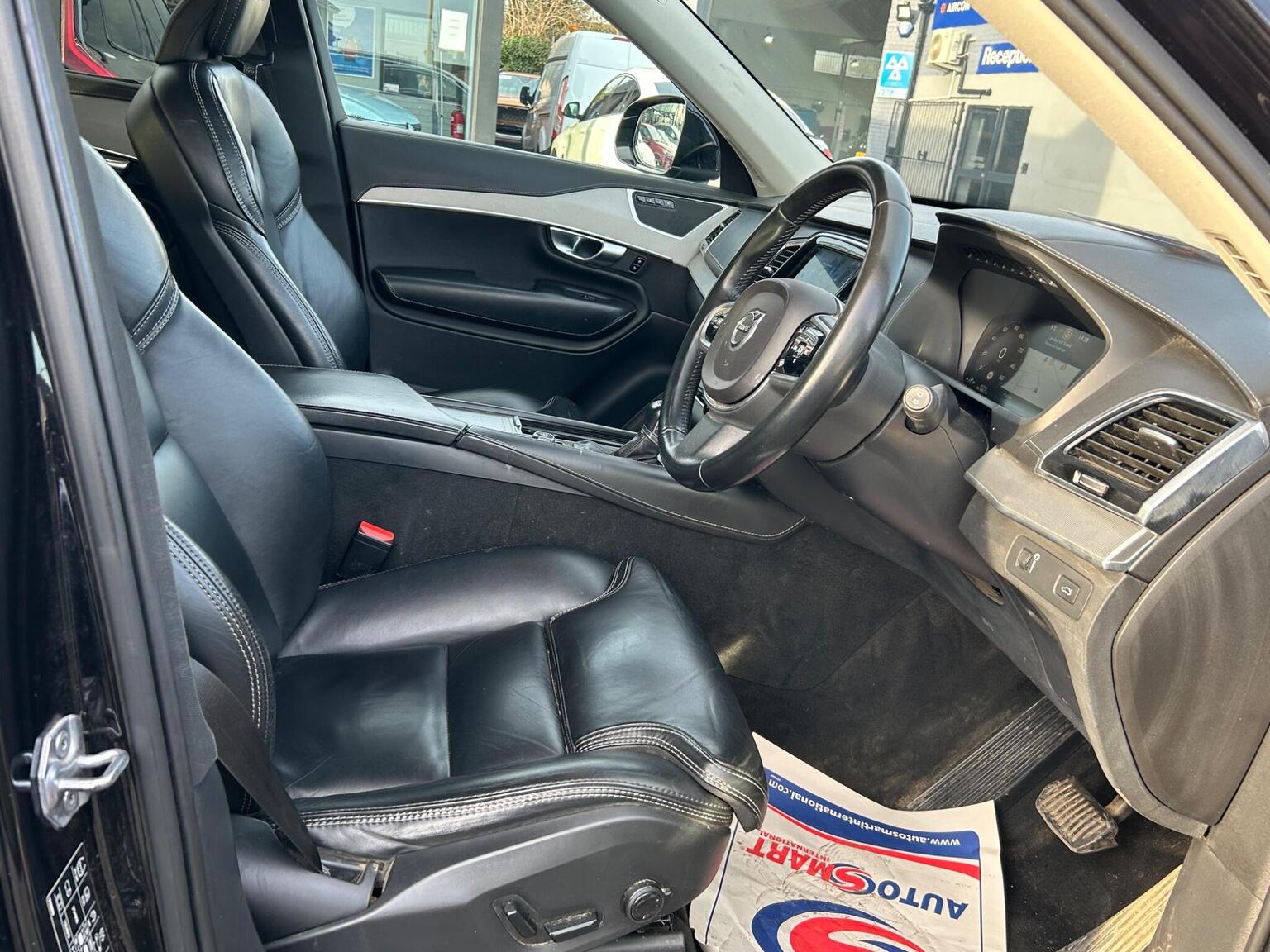 Used VOLVO XC90 2018 Black for sale - £19995 in Doncaster, South ...