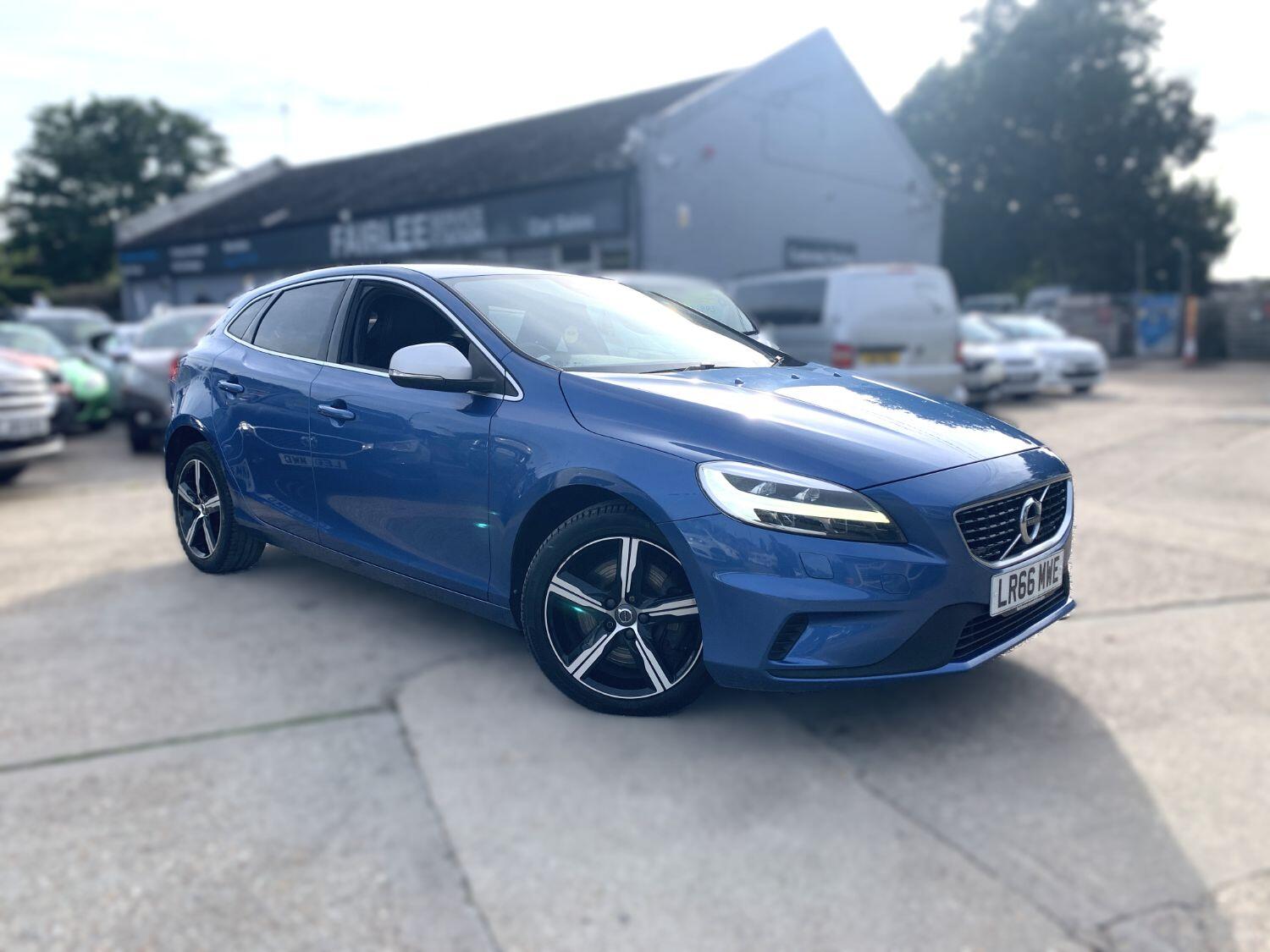 SOLD - Used VOLVO V40 2016 Blue in Newport, Isle of Wight | Fairlee ...